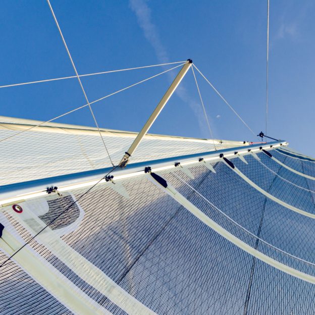 Structural considerations in sailboat design – Navalapp